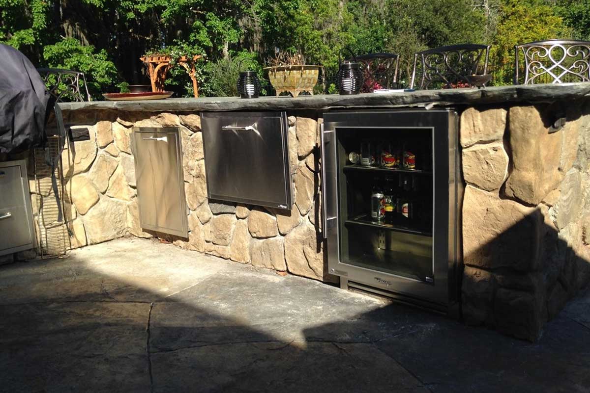 10 Inspiring Backyard Grill Design Ideas | Godby Hearth & Home